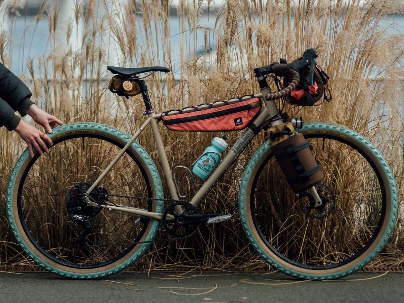 Custom Figwit Cargo Cage Bag - Wizard Works